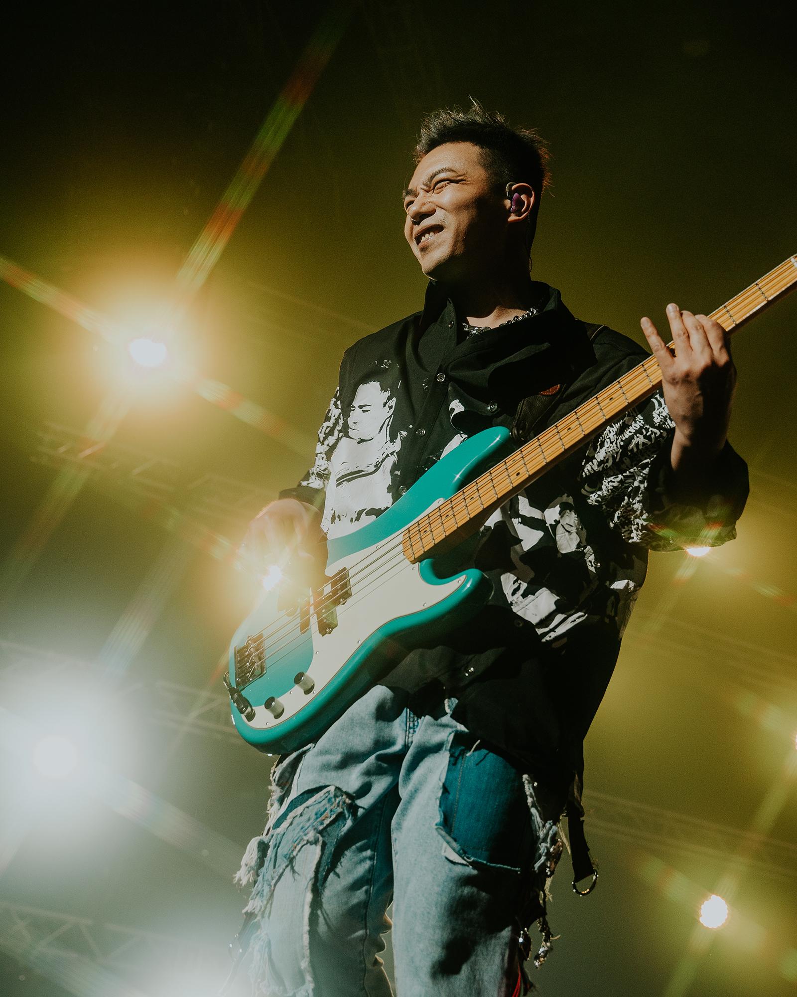 ToNick九展開騷Ryan回港合體 樂迷「傳送」恆仔環繞台邊一圈 | am730